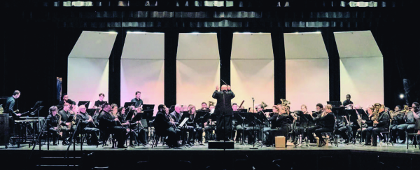 A Joyful Noise : The Ferndale Community Concert Band Strikes Up Its 4th ...